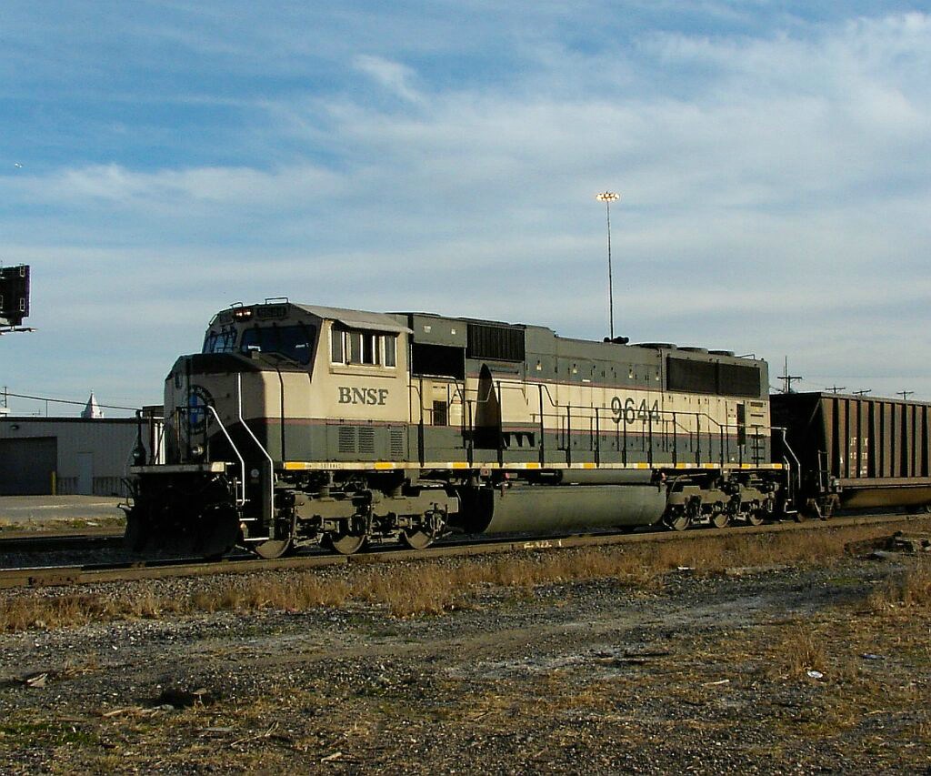BNSF 9644